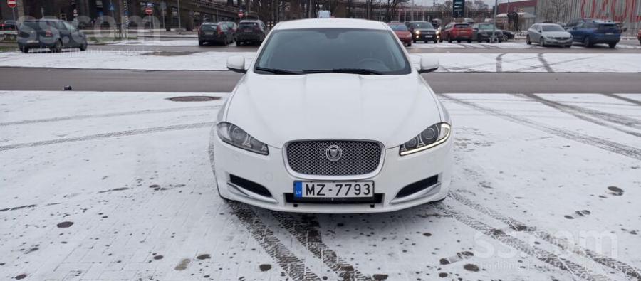 Balts Jaguar XF 2013 Rīga, ar dzinēja tilpumu 2.20 L un nobraukumu 0 tūkst. km par 6500 €, foto 1 vietnē AUTOMOTO.COM.LV