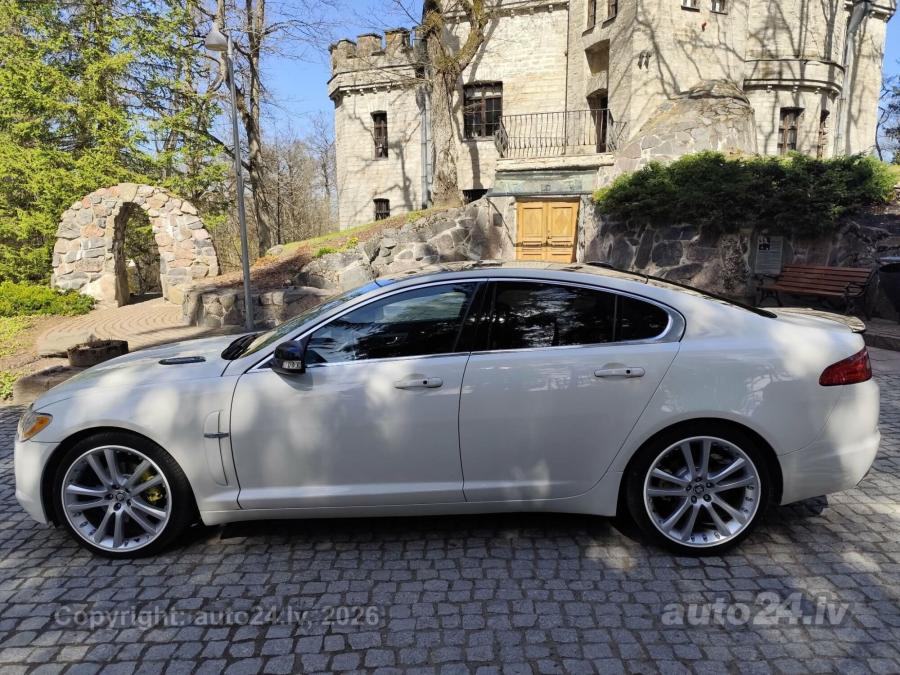 Balts Jaguar XF 2008 Tallina, ar dzinēja tilpumu 2.70 L un nobraukumu 321 tūkst. km par 7200 €, foto 13 vietnē AUTOMOTO.COM.LV