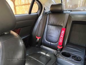 Balts Jaguar XF 2008 Tallina, ar dzinēja tilpumu 2.70 L un nobraukumu 321 tūkst. km par 7200 €, foto 18 vietnē AUTOMOTO.COM.LV