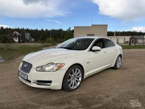 Balts Jaguar XF 2010 Ukmergė, ar dzinēja tilpumu 3.00 L un nobraukumu 212 tūkst. km par 4300 €, foto  vietnē AUTOMOTO.COM.LV
