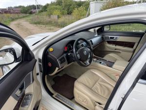 Balts Jaguar XF 2010 Ukmergė, ar dzinēja tilpumu 3.00 L un nobraukumu 212 tūkst. km par 4300 €, foto 9 vietnē AUTOMOTO.COM.LV