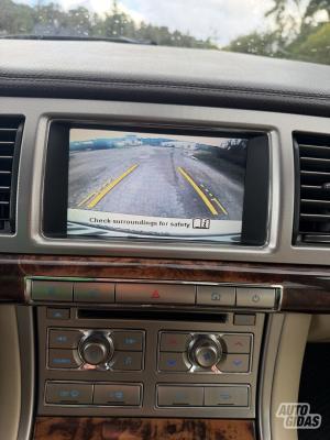 Balts Jaguar XF 2010 Ukmergė, ar dzinēja tilpumu 3.00 L un nobraukumu 212 tūkst. km par 4300 €, foto 14 vietnē AUTOMOTO.COM.LV