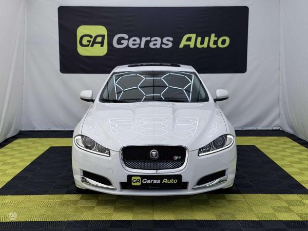 Jaguar XF 2012 Viļņa vietnē Balts Jaguar XF 2012 Viļņa, ar dzinēja tilpumu 2.18 L un nobraukumu 287 tūkst. km par 7990 €, foto 8 vietnē AUTOMOTO.COM.LV