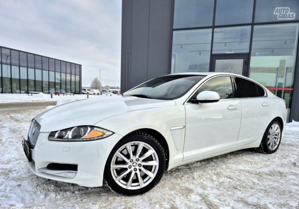 Balts Jaguar XF 2013 Šauļi, ar dzinēja tilpumu 2.00 L un nobraukumu 200 tūkst. km par 8300 €, foto 4 vietnē AUTOMOTO.COM.LV