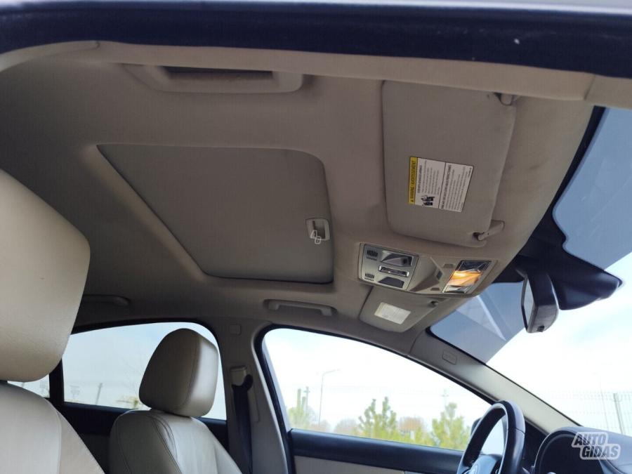 White Jaguar XF 2013 in Siauliai, with an engine capacity of 2.00 L and mileage of 200 thousand km for 7900 €, photo 21 on AUTOMOTO.COM.LV