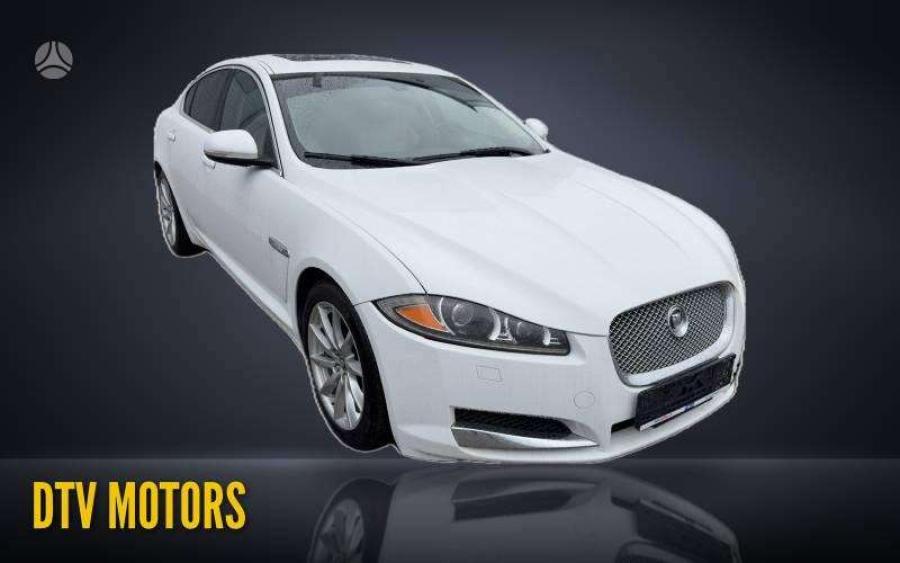 White Jaguar XF 2013 in Siauliai, with an engine capacity of 2.00 L and mileage of 202 thousand km for 4840 €, photo 1 on AUTOMOTO.COM.LV