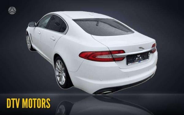 Balts Jaguar XF 2013 Šauļi, ar dzinēja tilpumu 2.00 L un nobraukumu 202 tūkst. km par 4840 €, foto 3 vietnē AUTOMOTO.COM.LV