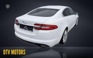 White Jaguar XF 2013 in Siauliai, with an engine capacity of 2.00 L and mileage of 202 thousand km for 4840 €, photo 5 on AUTOMOTO.COM.LV