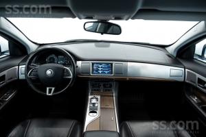 Balts Jaguar XF 2013 Rīga, ar dzinēja tilpumu 3.00 L un nobraukumu 233 tūkst. km par 6900 €, foto 7 vietnē AUTOMOTO.COM.LV