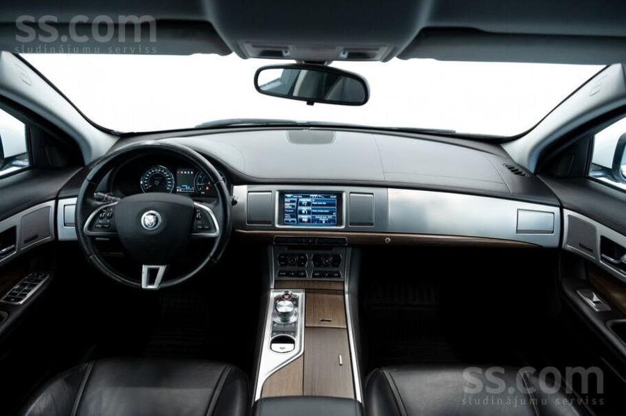 Balts Jaguar XF 2013 Rīga, ar dzinēja tilpumu 3.00 L un nobraukumu 233 tūkst. km par 6900 €, foto 7 vietnē AUTOMOTO.COM.LV