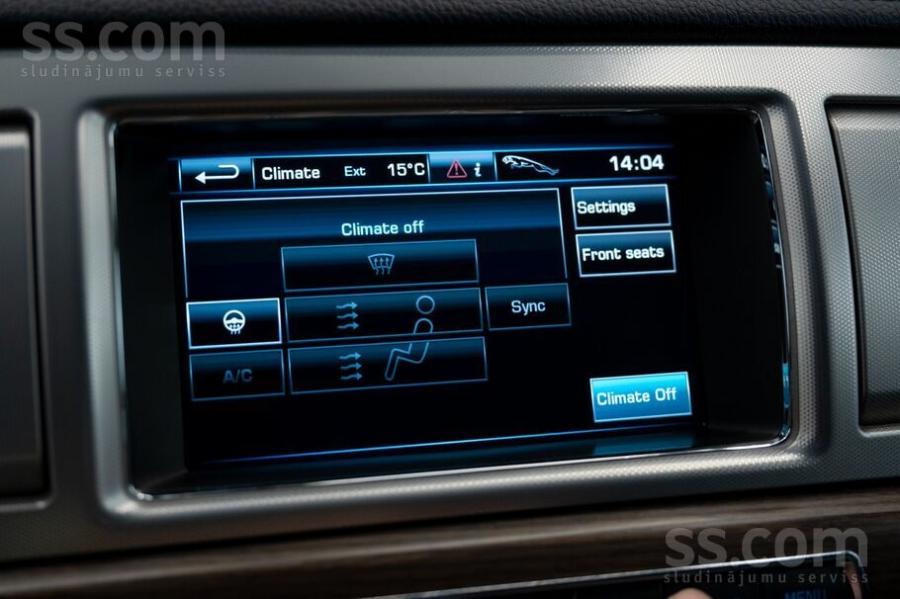 Balts Jaguar XF 2013 Rīga, ar dzinēja tilpumu 3.00 L un nobraukumu 233 tūkst. km par 6900 €, foto 21 vietnē AUTOMOTO.COM.LV