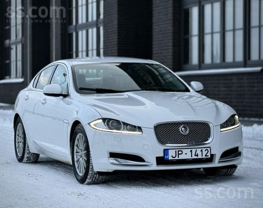 Balts Jaguar XF 2014 Rīga, ar dzinēja tilpumu 2.00 L un nobraukumu 161 tūkst. km par 12500 €, foto 3 vietnē AUTOMOTO.COM.LV