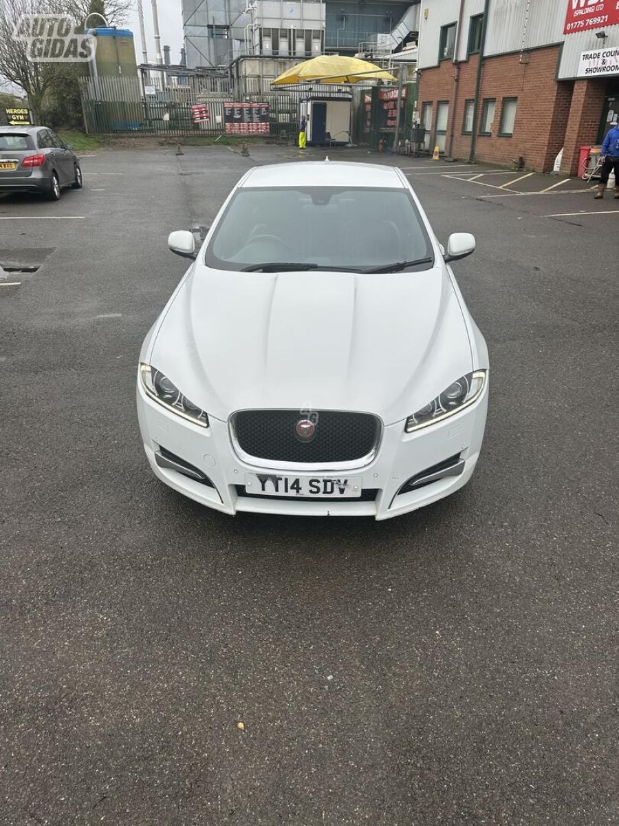 Balts Jaguar XF 2014 Klaipėda, ar dzinēja tilpumu 2.20 L un nobraukumu 130 tūkst. km par 3950 €, foto 3 vietnē AUTOMOTO.COM.LV