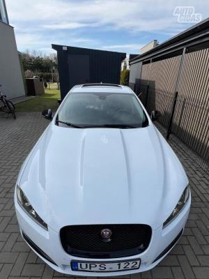 White Jaguar XF 2014 in Kaunas, with an engine capacity of 2.00 L and mileage of 82 thousand km for 7500 €, photo 5 on AUTOMOTO.COM.LV
