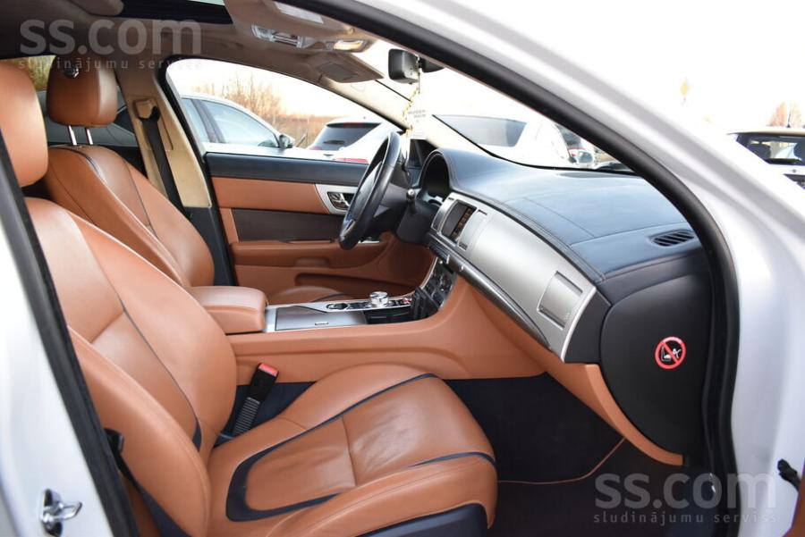 Balts Jaguar XF 2014 Kuldīga, ar dzinēja tilpumu 3.00 L un nobraukumu 0 tūkst. km par 16990 €, foto 6 vietnē AUTOMOTO.COM.LV