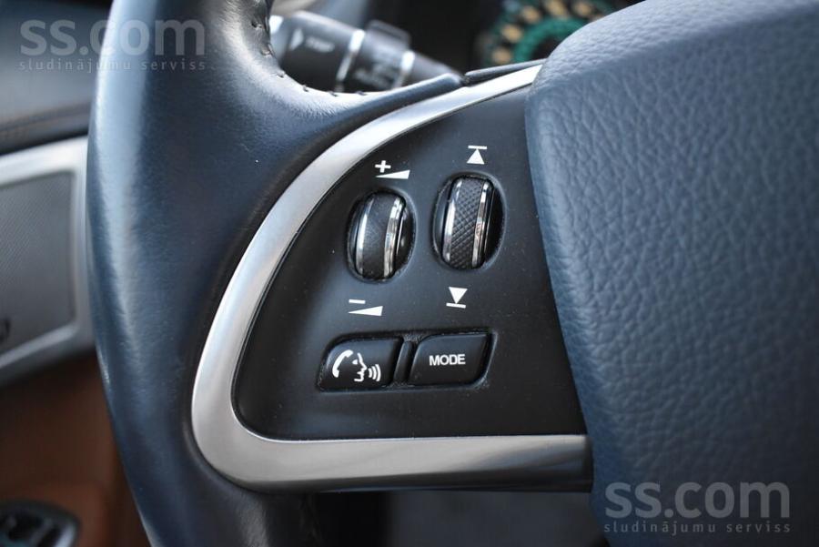 Balts Jaguar XF 2014 Kuldīga, ar dzinēja tilpumu 3.00 L un nobraukumu 0 tūkst. km par 16990 €, foto 16 vietnē AUTOMOTO.COM.LV