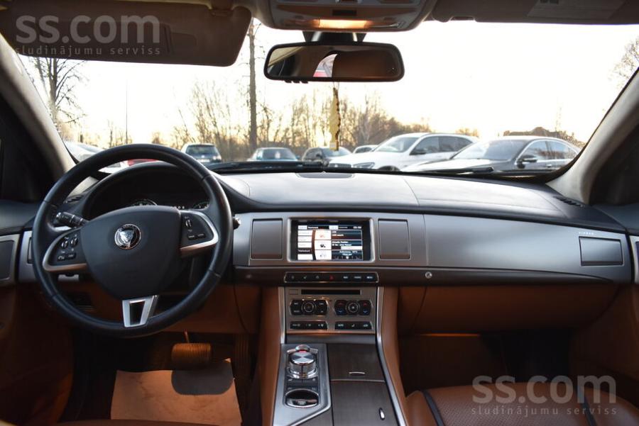 Balts Jaguar XF 2014 Kuldīga, ar dzinēja tilpumu 3.00 L un nobraukumu 0 tūkst. km par 16990 €, foto 22 vietnē AUTOMOTO.COM.LV