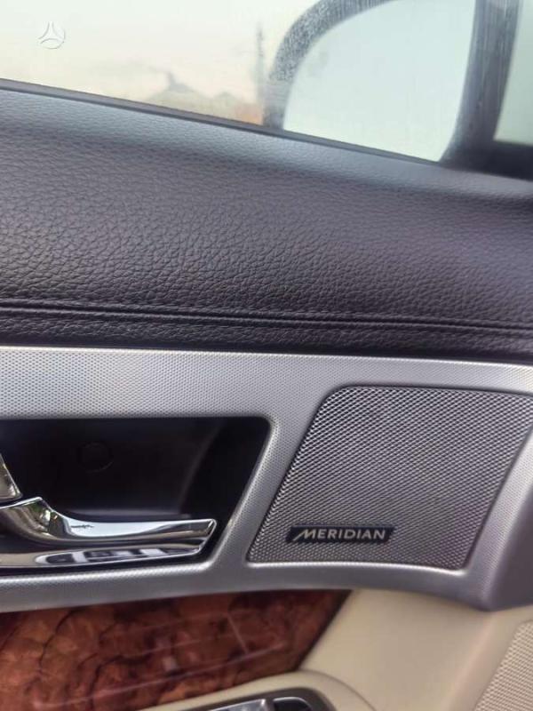 White Jaguar XF 2014 in Vilkaviskis, with an engine capacity of 2.00 L and mileage of 120 thousand km for 8900 €, photo 10 on AUTOMOTO.COM.LV