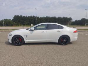 White Jaguar XF 2014 in Vilnius, with an engine capacity of 2.00 L and mileage of 124 thousand km for 7490 €, photo 7 on AUTOMOTO.COM.LV