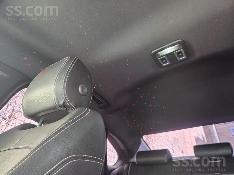 White Jaguar XF 2015 in Riga, with an engine capacity of 2.00 L and mileage of 195 thousand km for 8950 €, photo 18 on AUTOMOTO.COM.LV