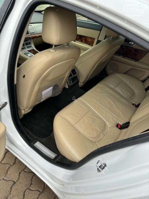 Balts Jaguar XF 2015 Gargždai, ar dzinēja tilpumu 2.00 L un nobraukumu 130 tūkst. km par 7600 €, foto 12 vietnē AUTOMOTO.COM.LV