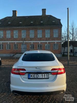 Balts Jaguar XF 2015 Gargždai, ar dzinēja tilpumu 2.00 L un nobraukumu 130 tūkst. km par 7600 €, foto 9 vietnē AUTOMOTO.COM.LV
