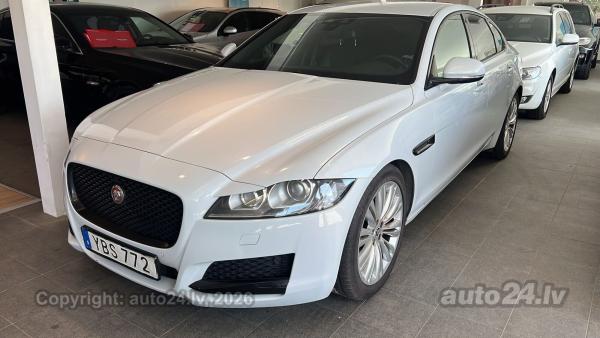 Balts Jaguar XF 2016 Pērnava, ar dzinēja tilpumu 2.00 L un nobraukumu 217 tūkst. km par 8999 €, foto 2 vietnē AUTOMOTO.COM.LV