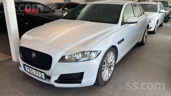 Balts Jaguar XF 2016 Rīga, ar dzinēja tilpumu 2.00 L un nobraukumu 218 tūkst. km par 8999 €, foto 2 vietnē AUTOMOTO.COM.LV
