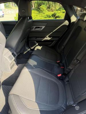 Balts Jaguar XF 2020 Viļņa, ar dzinēja tilpumu 2.00 L un nobraukumu 139 tūkst. km par 16900 €, foto 12 vietnē AUTOMOTO.COM.LV