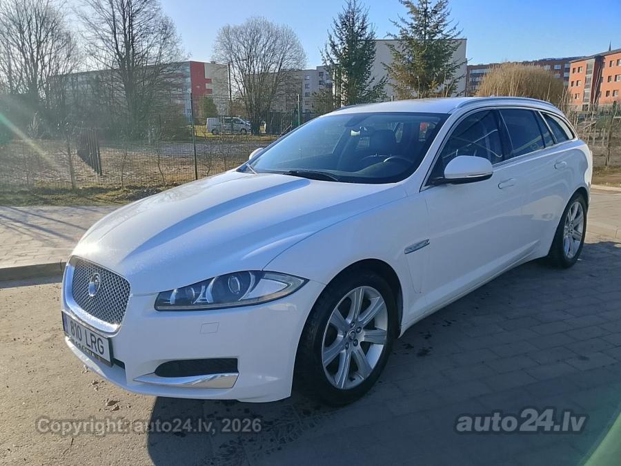 White Jaguar XF 2013 in Tallinn, with an engine capacity of 2.20 L and mileage of 0 thousand km for 7600 €, photo 1 on AUTOMOTO.COM.LV