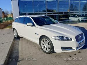 White Jaguar XF 2013 in Tallinn, with an engine capacity of 2.20 L and mileage of 0 thousand km for 7600 €, photo 4 on AUTOMOTO.COM.LV