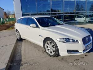 White Jaguar XF 2013 in Tallinn, with an engine capacity of 2.20 L and mileage of 0 thousand km for 7600 €, photo 6 on AUTOMOTO.COM.LV