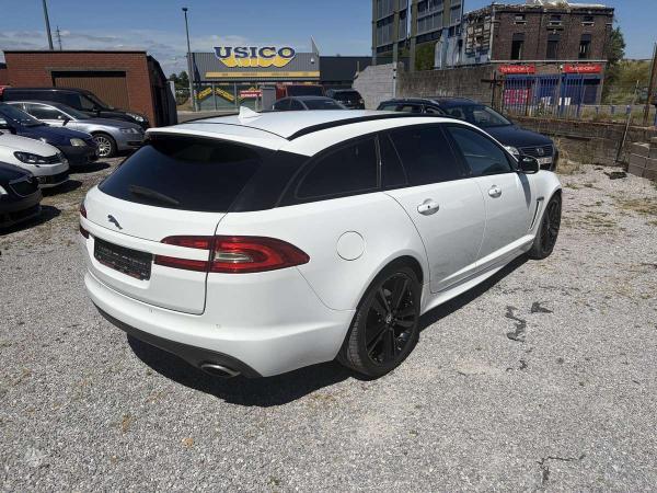 White Jaguar XF 2013 in Ukmerge, with an engine capacity of 2.20 L and mileage of 212 thousand km for 4150 €, photo 5 on AUTOMOTO.COM.LV
