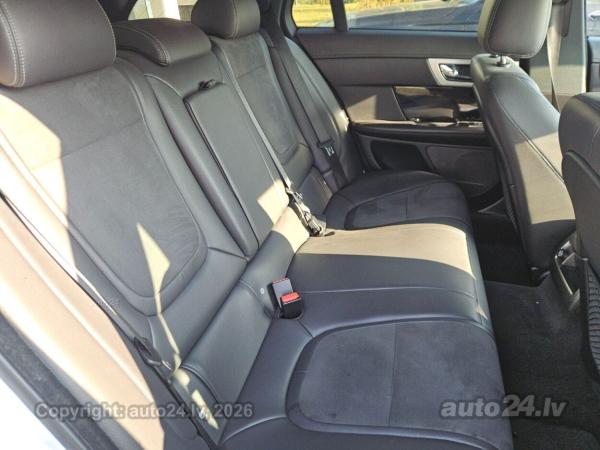 Balts Jaguar XF 2014 Tartu, ar dzinēja tilpumu 2.20 L un nobraukumu 218 tūkst. km par 9790 €, foto 11 vietnē AUTOMOTO.COM.LV