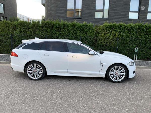Balts Jaguar XF 2014 Kauņa, ar dzinēja tilpumu 2.18 L un nobraukumu 399 tūkst. km par 5699 €, foto 11 vietnē AUTOMOTO.COM.LV