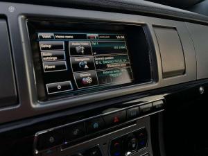 Balts Jaguar XF 2014 Kauņa, ar dzinēja tilpumu 2.18 L un nobraukumu 399 tūkst. km par 5699 €, foto 25 vietnē AUTOMOTO.COM.LV