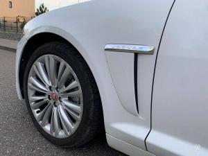 Balts Jaguar XF 2014 Kauņa, ar dzinēja tilpumu 2.18 L un nobraukumu 399 tūkst. km par 5699 €, foto 51 vietnē AUTOMOTO.COM.LV