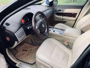 Balts Jaguar XF 2014 Kauņa, ar dzinēja tilpumu 2.18 L un nobraukumu 399 tūkst. km par 5699 €, foto 61 vietnē AUTOMOTO.COM.LV