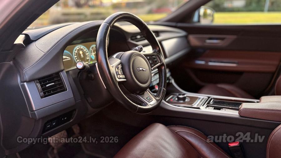Белый Ягуар ХФ 2018 в Таллин, объемом двигателя 2.00 л и пробегом 218 тыс. км за 15499 €, фото 12 на AUTOMOTO.COM.LV