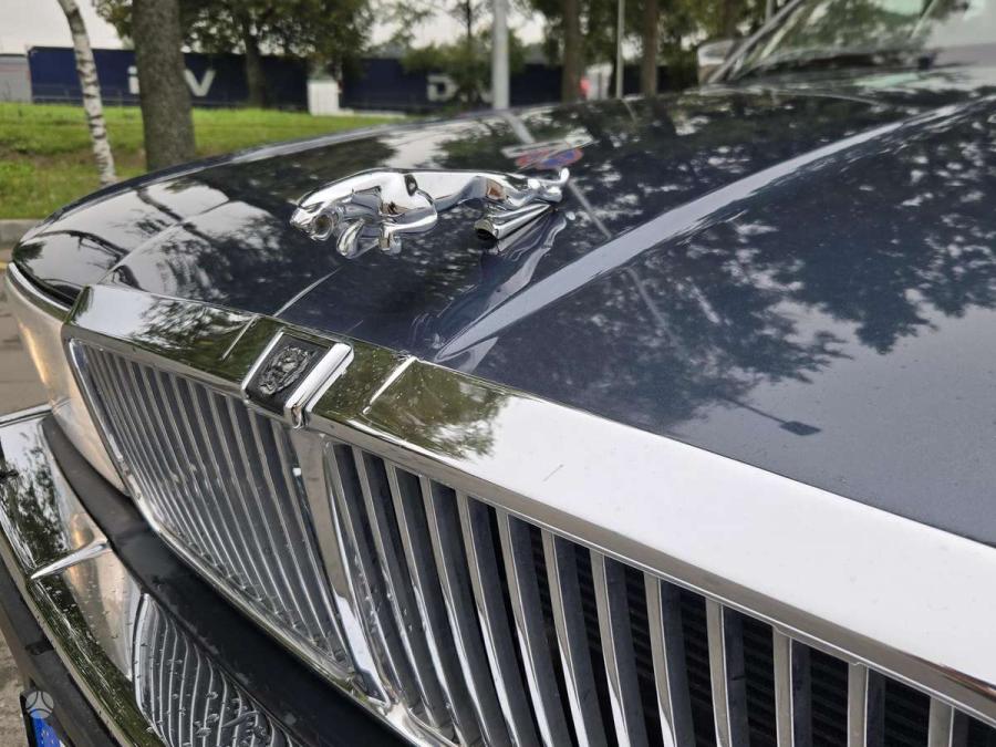 Blue Jaguar XJ 40 1988 in Vilnius, with an engine capacity of 3.60 L and mileage of 59 thousand km for 12600 €, photo 6 on AUTOMOTO.COM.LV
