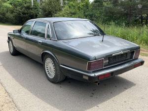 Серый Ягуар XJ 40 1989 в Каунас, объемом двигателя 3.98 л и пробегом 205 тыс. км за 3550 €, фото 5 на AUTOMOTO.COM.LV