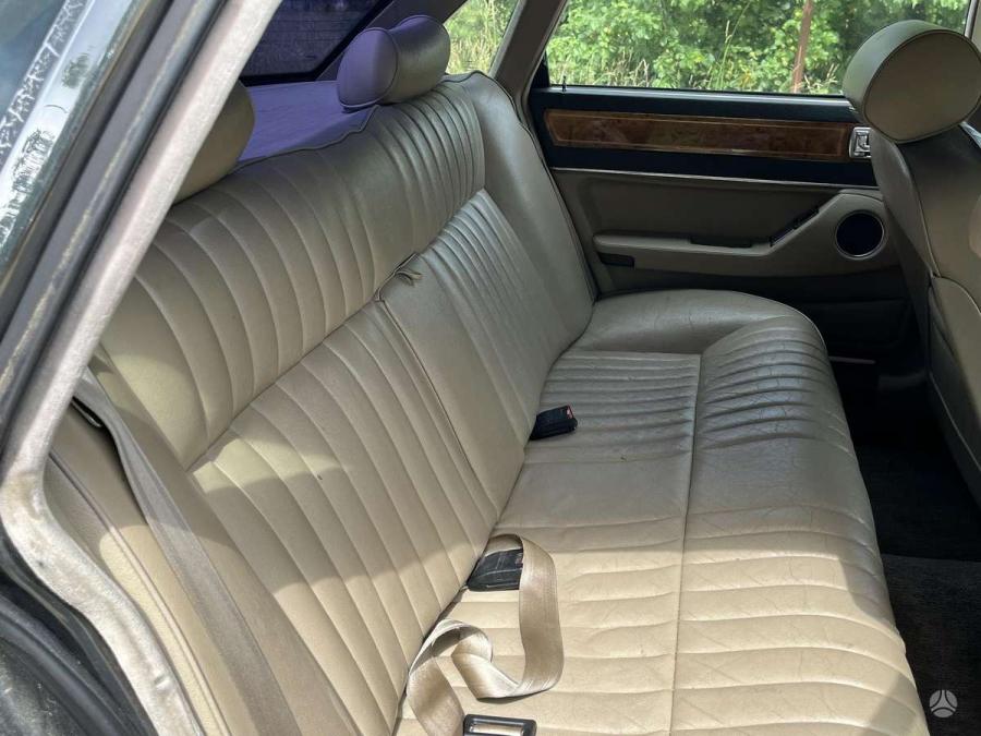 Серый Ягуар XJ 40 1989 в Каунас, объемом двигателя 3.98 л и пробегом 205 тыс. км за 3550 €, фото 9 на AUTOMOTO.COM.LV