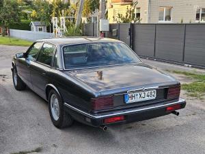 Серый Ягуар XJ 40 1991 в Каунас, объемом двигателя 3.20 л и пробегом 221 тыс. км за 2990 €, фото 9 на AUTOMOTO.COM.LV