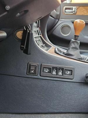 Серый Ягуар XJ 40 1991 в Каунас, объемом двигателя 3.20 л и пробегом 221 тыс. км за 2990 €, фото 16 на AUTOMOTO.COM.LV
