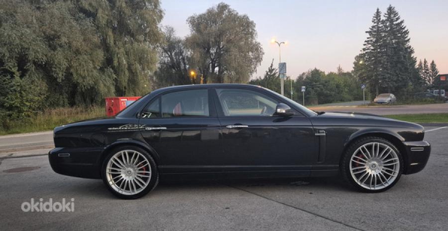 Melns Jaguar XJ 2008 Tallina, ar dzinēja tilpumu 2.70 L un nobraukumu 330 tūkst. km par 9000 €, foto 6 vietnē AUTOMOTO.COM.LV