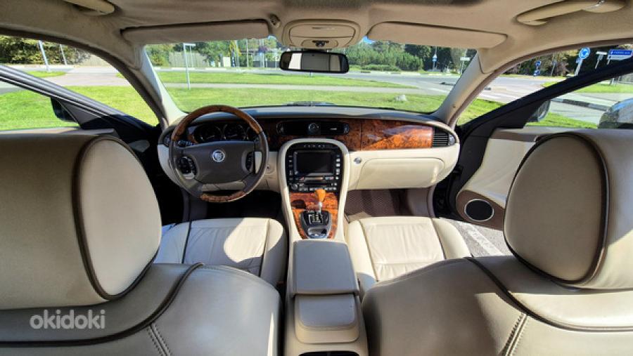 Melns Jaguar XJ 2008 Tallina, ar dzinēja tilpumu 2.70 L un nobraukumu 330 tūkst. km par 9000 €, foto 9 vietnē AUTOMOTO.COM.LV