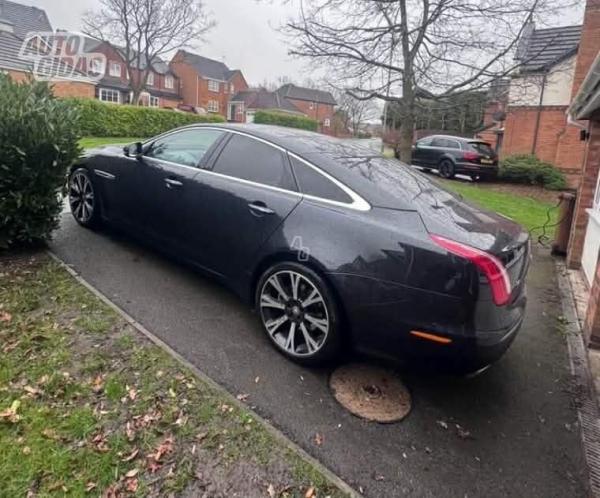 Melns Jaguar XJ 2010 Šauļi, ar dzinēja tilpumu 3.00 L un nobraukumu 370 tūkst. km par 4500 €, foto 1 vietnē AUTOMOTO.COM.LV