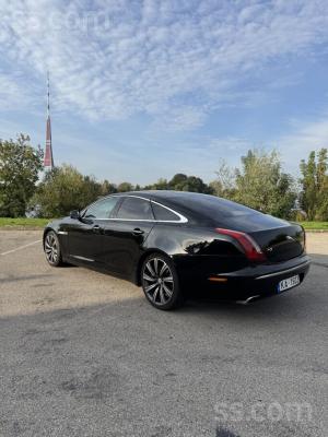 Melns Jaguar XJ 2011 Rīga, ar dzinēja tilpumu 3.00 L un nobraukumu 220 tūkst. km par 14500 €, foto 9 vietnē AUTOMOTO.COM.LV