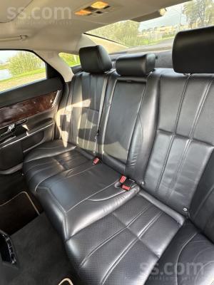 Melns Jaguar XJ 2011 Rīga, ar dzinēja tilpumu 3.00 L un nobraukumu 220 tūkst. km par 14500 €, foto 15 vietnē AUTOMOTO.COM.LV