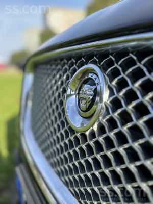 Melns Jaguar XJ 2011 Rīga, ar dzinēja tilpumu 3.00 L un nobraukumu 220 tūkst. km par 14500 €, foto 23 vietnē AUTOMOTO.COM.LV